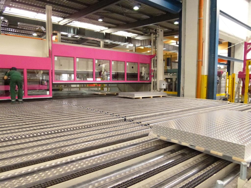 Motorized levelers and stacking units - Redex Group